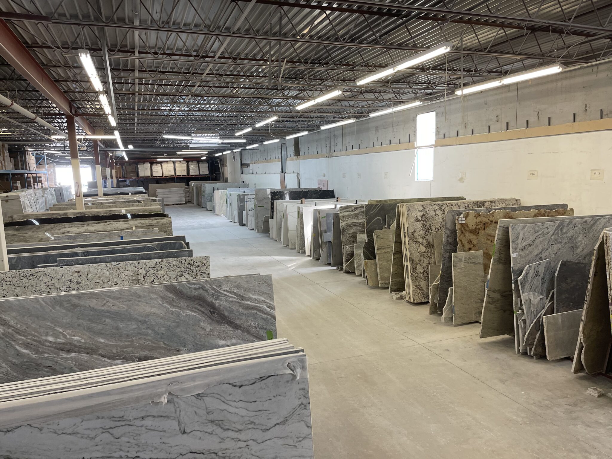 Lenexa, KS Granite Installer and Supplier | Top Granite Showroom